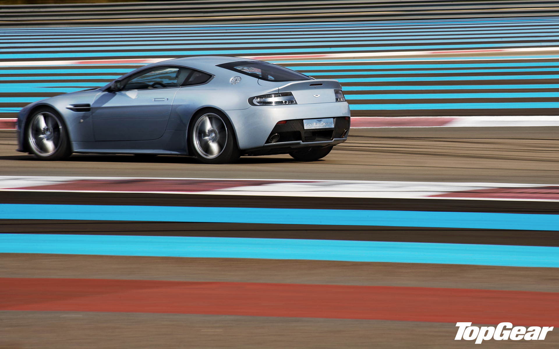 Новая машина Aston Martin top gear - обои для рабочего стола, картинки ...