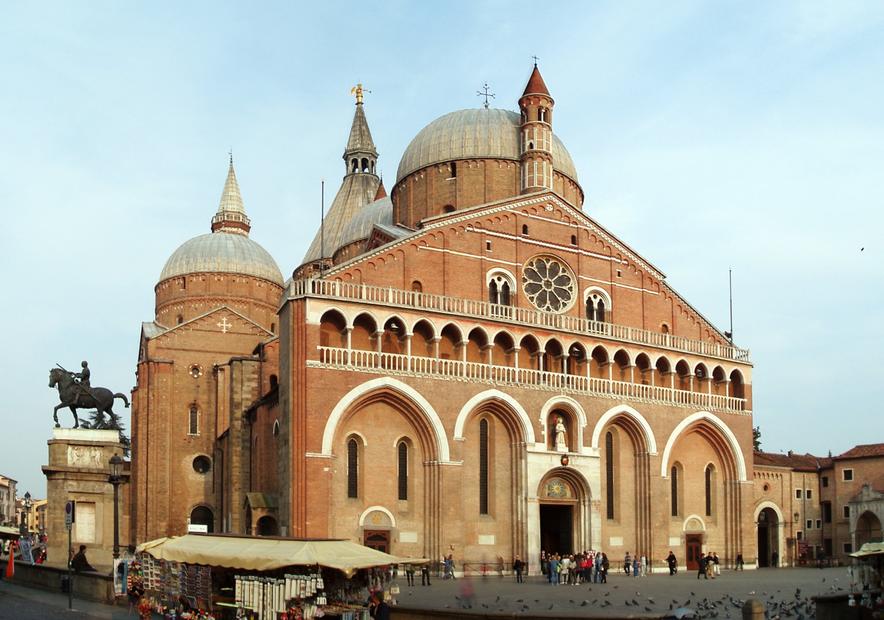 Basilica di San Antonio in Padua, Italy wallpapers and images ...