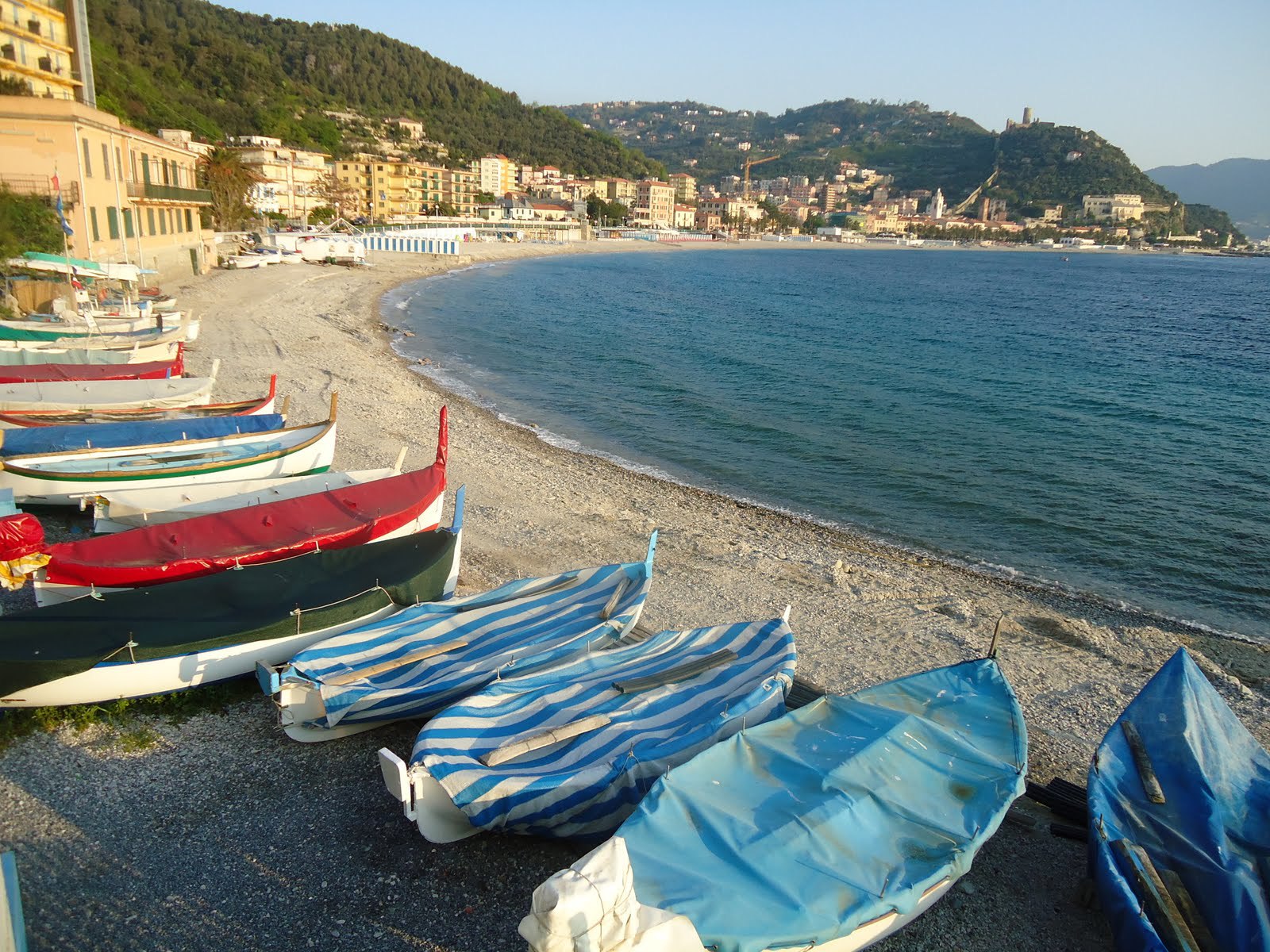 Bay resort on Noli, Italy wallpapers and images - wallpapers, pictures ...