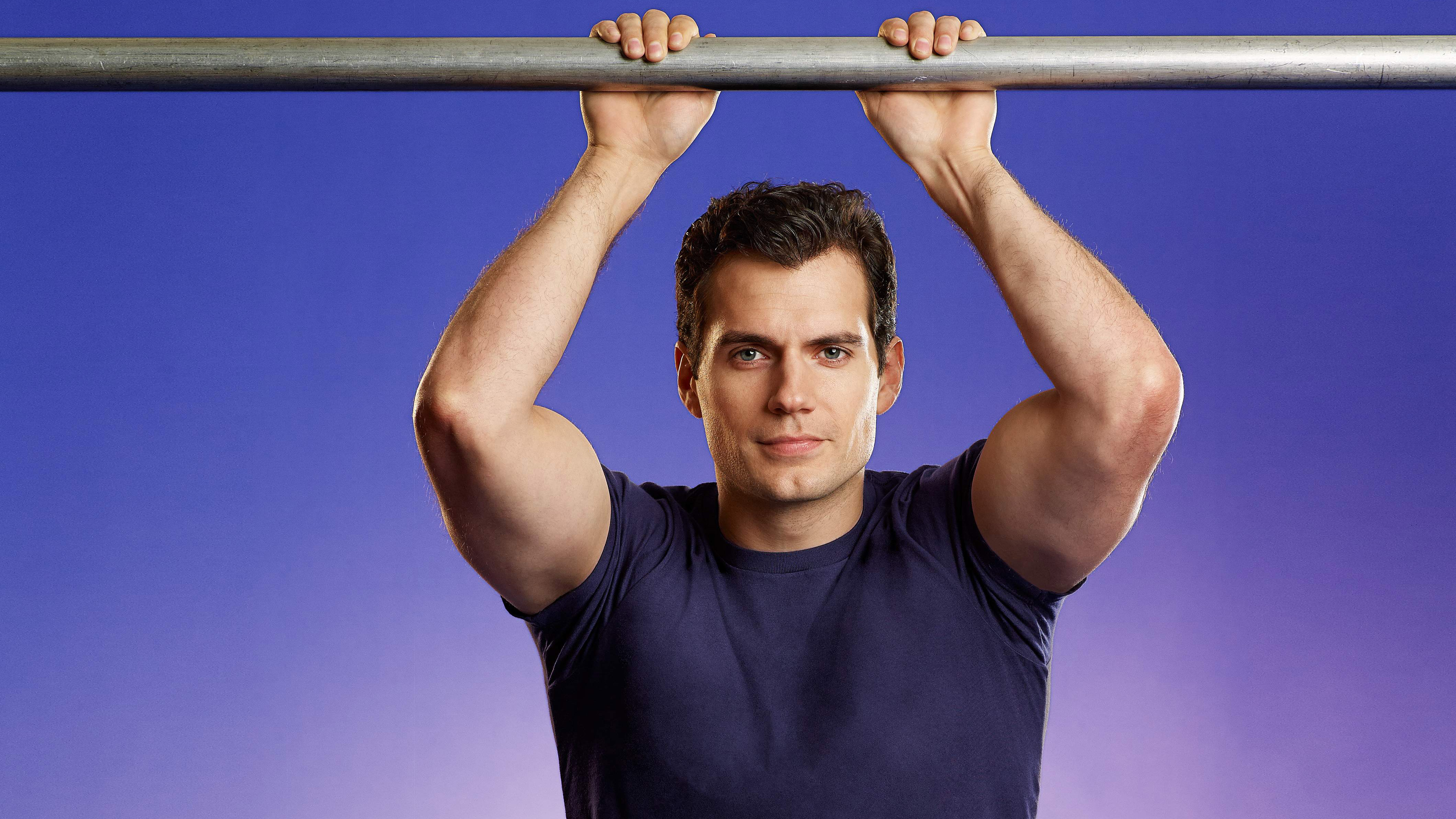 Красивый спортивный актер Генри Кавилл - обои для рабочего стола ...